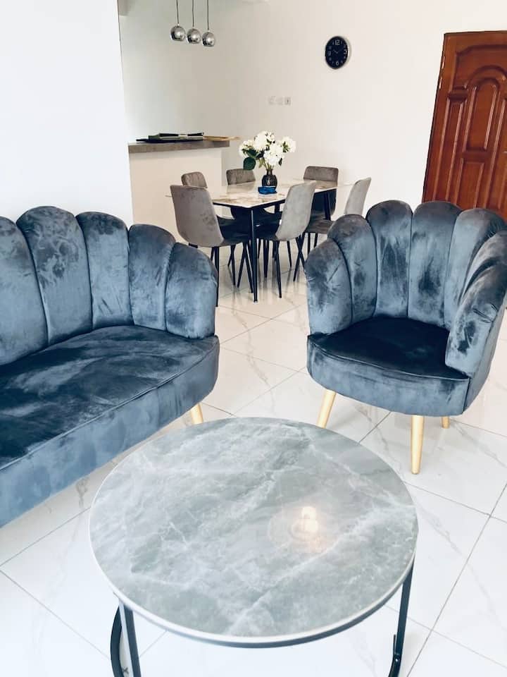 Appartement à 30m De La Route - Cameroun