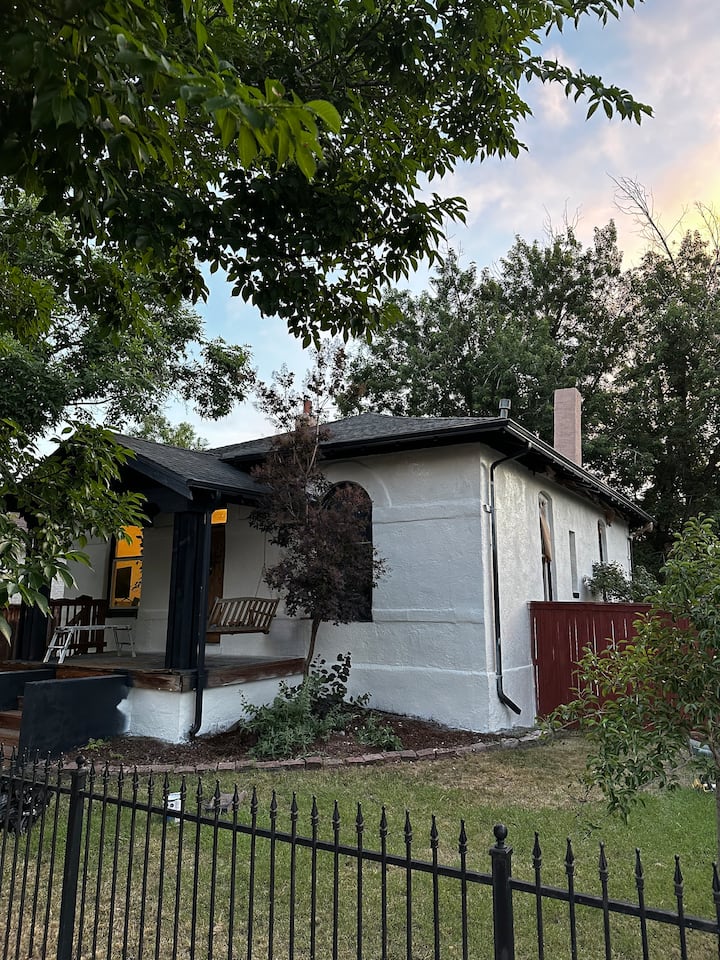 Great 2bd/2ba | Amazing Location - Denver, CO