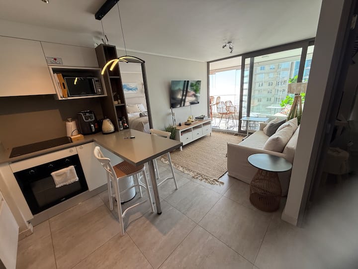 Vista Al Mar-excelente Ubicación-moderno-piscina - Concón