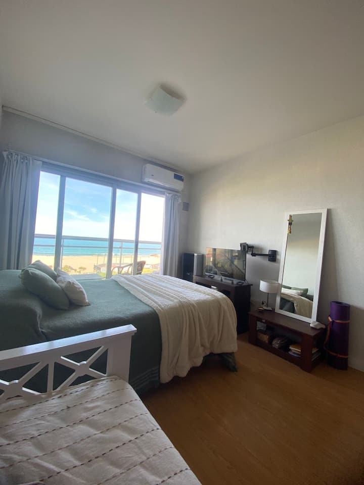 Departamento Con Vista Al Mar. - Miramar