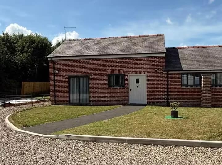 The Hayloft @ Moss Bank Farm - Wrexham