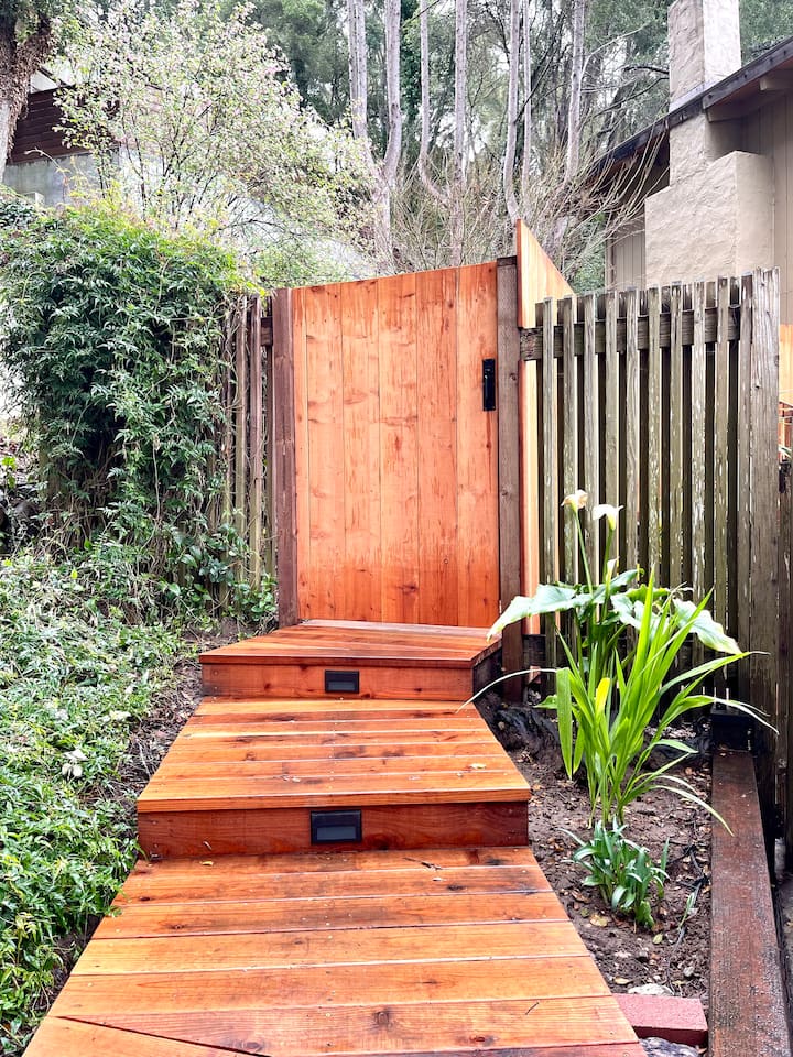 Aptos_licious - Capitola, CA