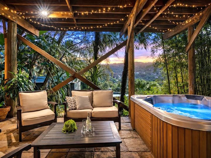 Avoca Beach House • Hot Tub • Bbq • Air-con • Wifi - Terrigal