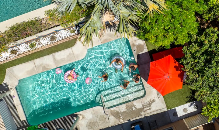 Festival-ready Stay • Saltwaterpool, Games & Patio - Coachella, CA