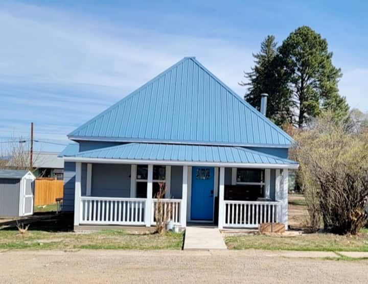 Charming Baybeary Cottage - Bayfield, CO
