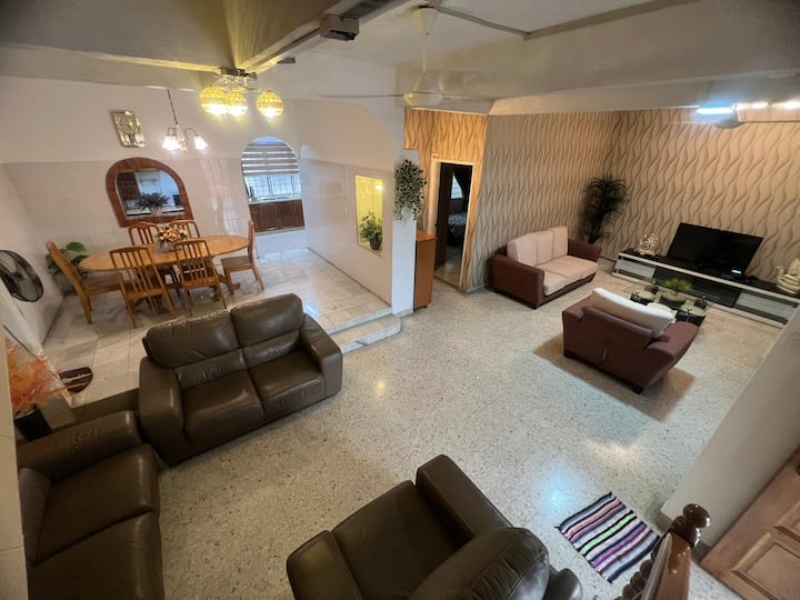 4 Bedroom House With Swiming Pool At Port Dickson - Port Dickson