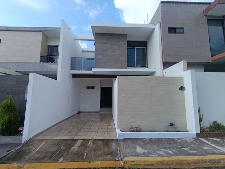 Casa  Fraccionamiento Orquideas - Córdoba, Mexico