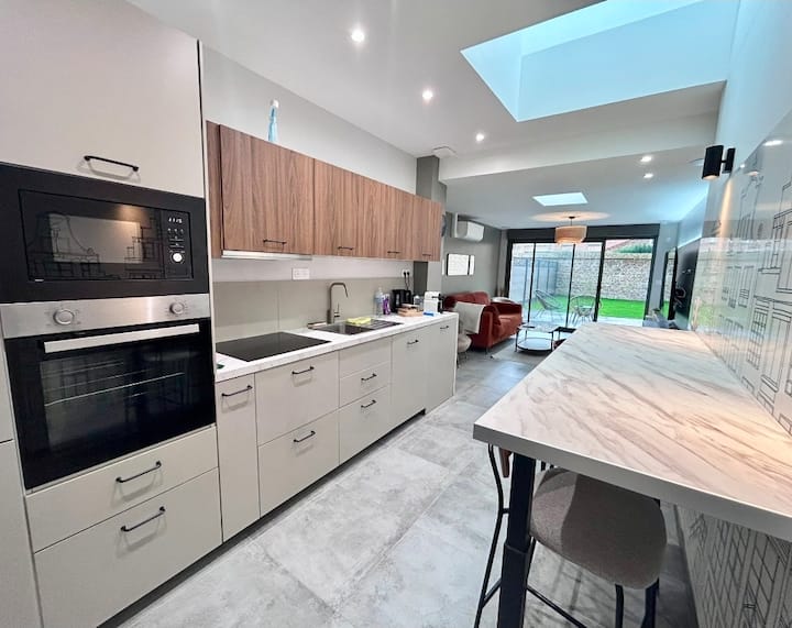 Plain-pied Accès Facile  Idéal Séjour Tranquille - Heuvelland