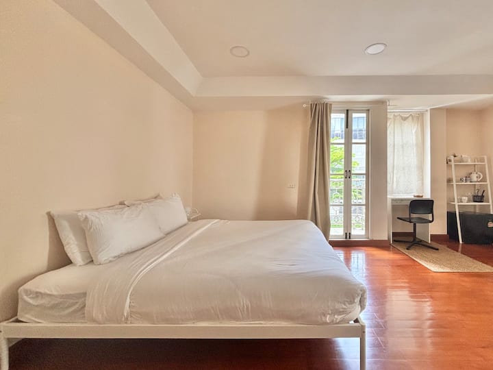 Stylish Rental Unit/silom/sathorn/near Chaopraya - Bang Rak