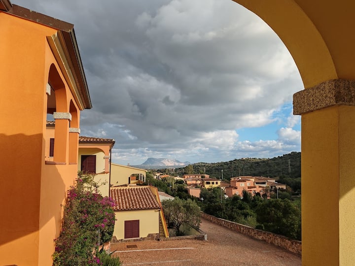 Arya Apartment - San Teodoro