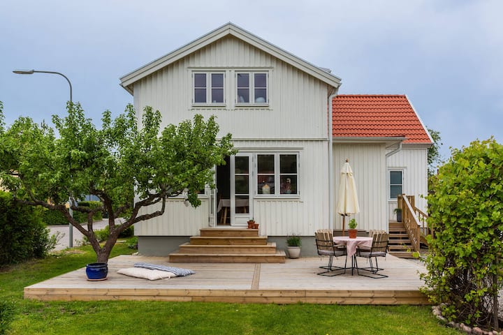 Egen Villa Med Skateboardramp - Huddinge