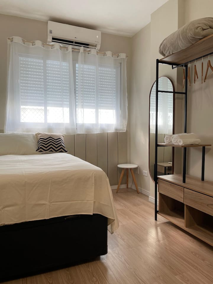 Studio Solar 15° | Av Da Praia - Santos, Brasil