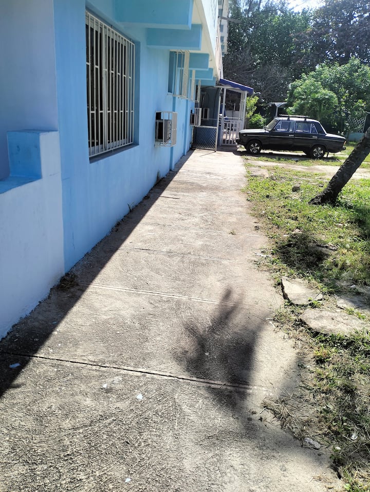 Hostal Mary,centro Pueblo Varadero, Cocina Y Wifi. - Varadero