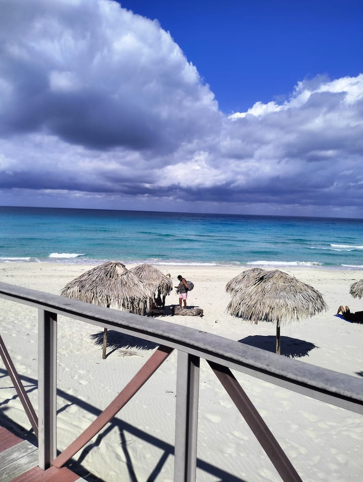 Hostal Mary,centro Pueblo Varadero, Cocina Y Wifi. - Varadero