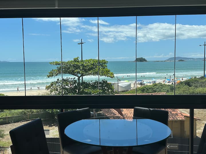 Apartamento Frente Mar - Governador Celso Ramos
