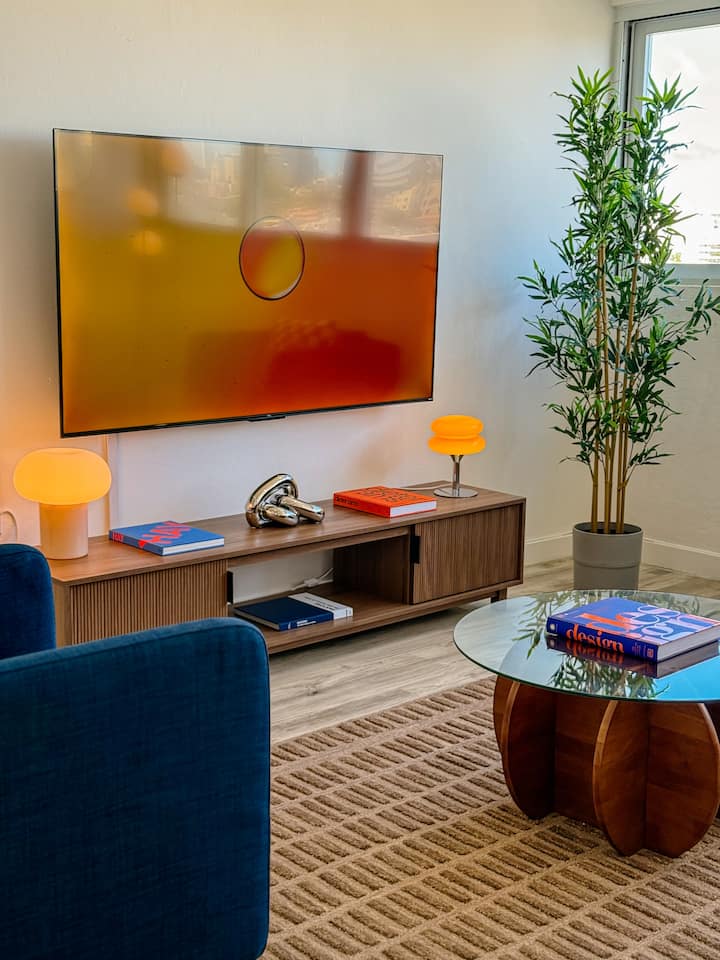 Vibrantvista: Cozy 3br Apartment In Art District - San Juan