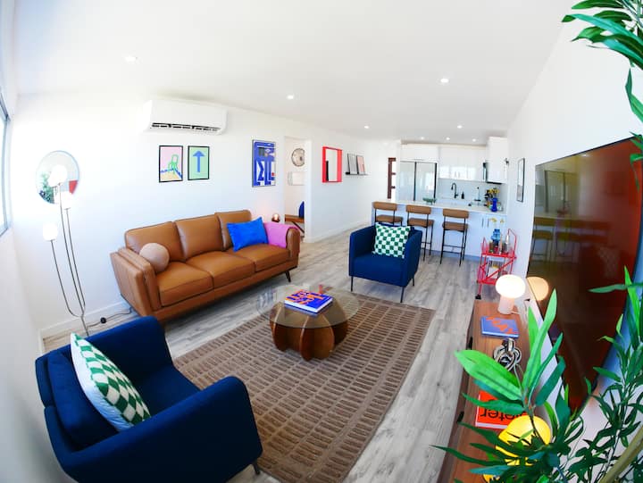 Vibrantvista: Cozy 3br Apartment In Art District - San Juan
