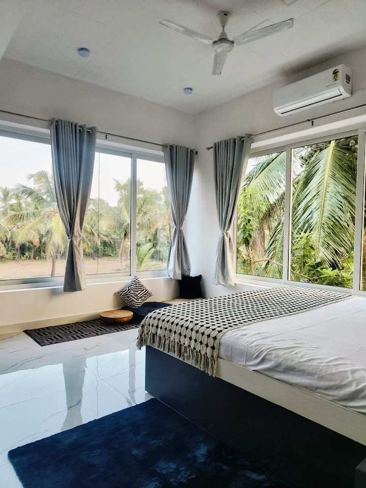 Luxury 1bhk | Sunrise Sunset View L Mandrem Beach - Goa