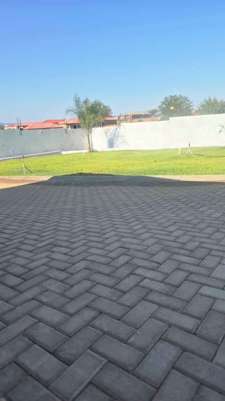 Feel The Breeze And Enjoy - Thohoyandou