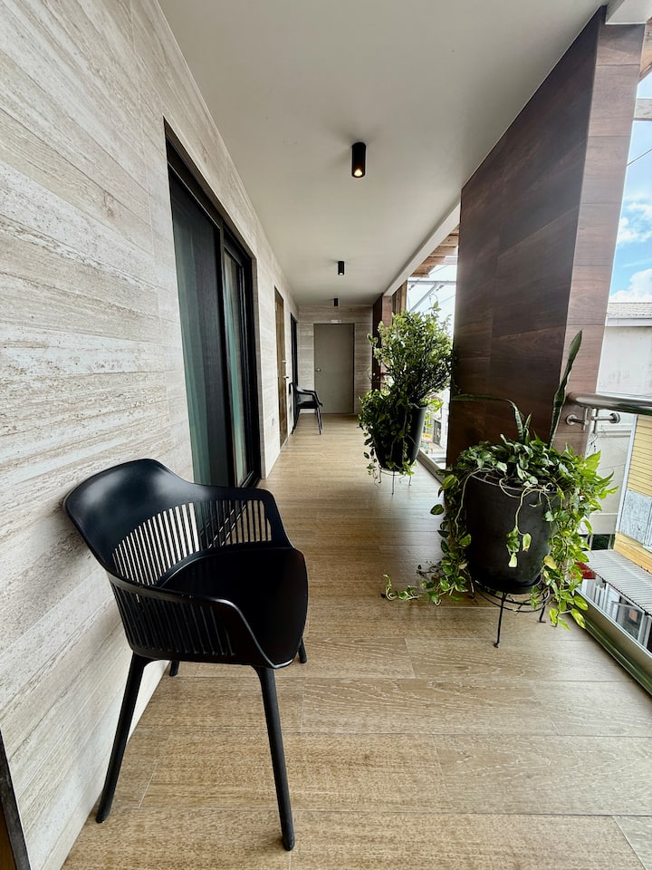 Viva 303 + Modern 1br + Heart Of San Pedro - Belize