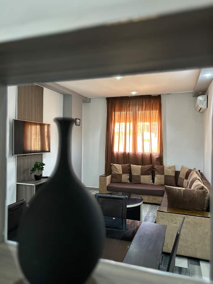 Un Séjour Idéal Dans Un F4 Avec Piscine & Gym - Oran