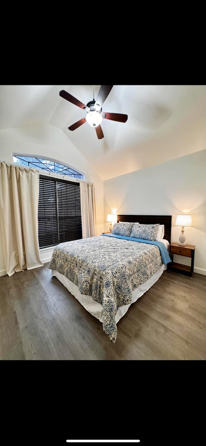 Newly Remodeled Single Story - Round Rock