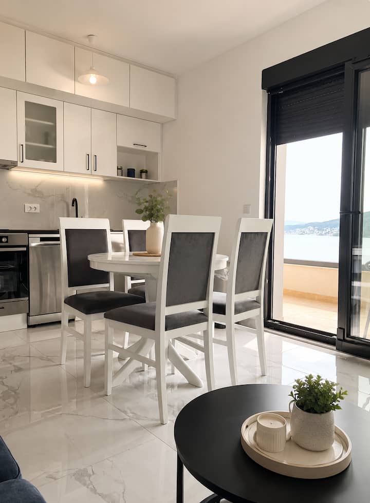 Apartment Loza - Montenegro