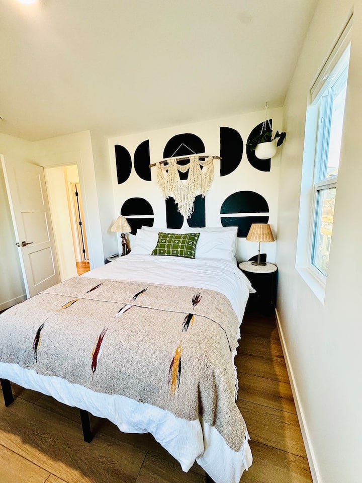 Tranquil Airy San Diego Home - La Mesa, CA