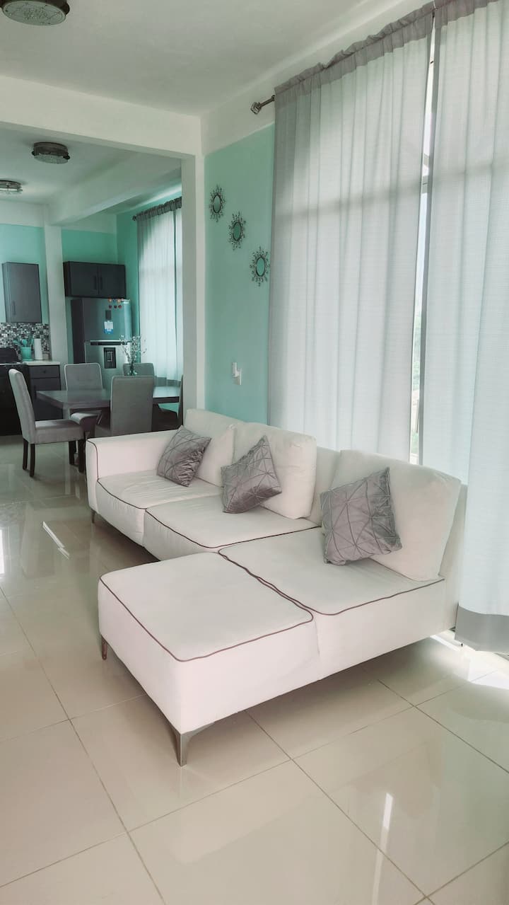 Departamento Cerca De La Isla- Se Factura. - Acapulco