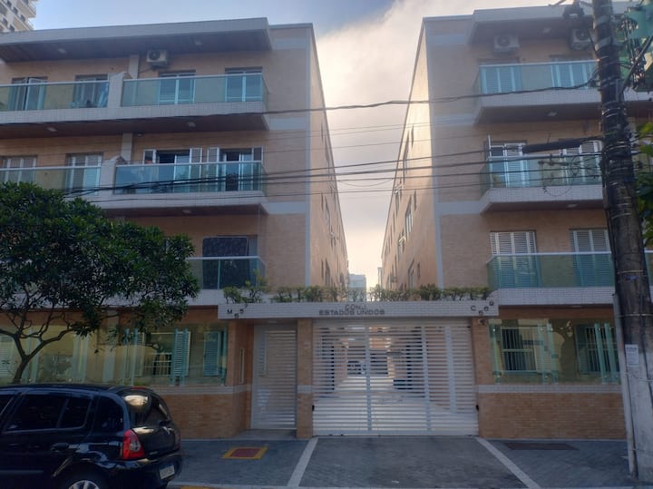 Apartamento 2 Dorm. Canto Do Forte Próximo A Praia - São Vicente
