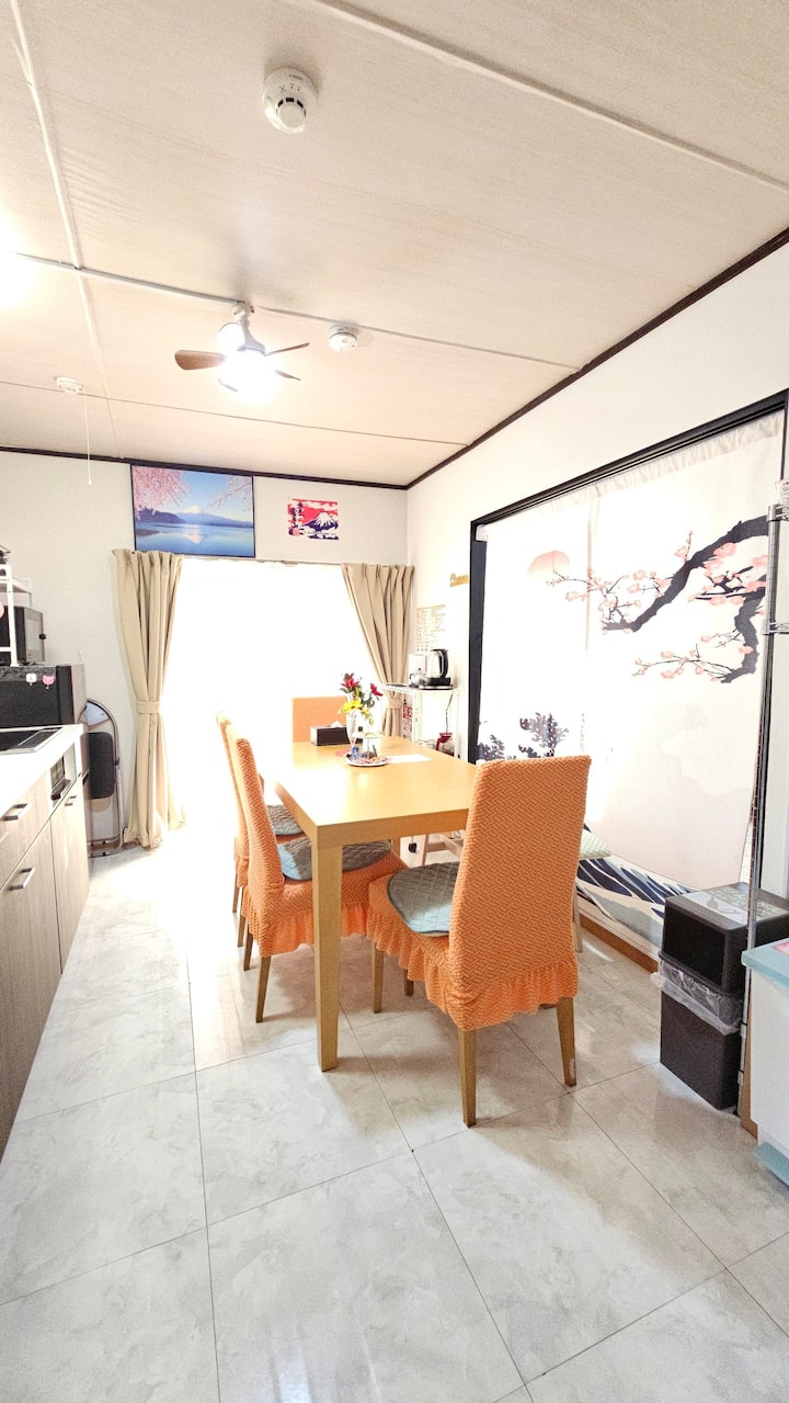 観光・ビジネスの拠点に最適・幕張メッセにアクセス便利/浜野駅徒歩9分/コンビニ徒歩2分/戸建貸切 - Chiba