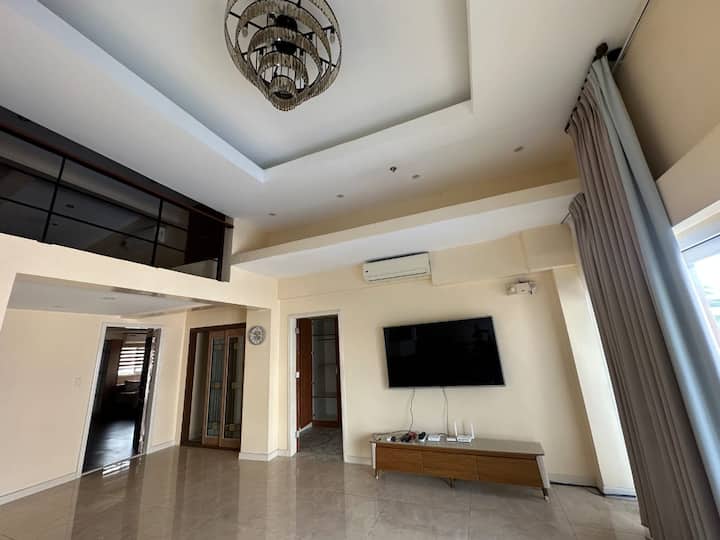 Spacious 3 Bedroom Penthouse - Long Beach Island, NJ