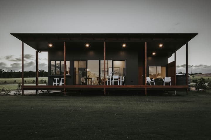 Luxury 2-bed Villas In Glorious Farmstay - Sunshine Coast