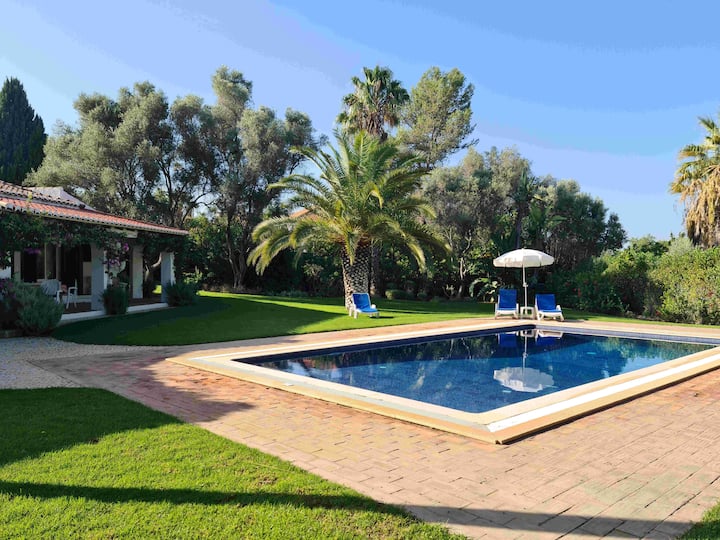 Villa Fumone / In-between Penina & Morgado Golf - Praia da Rocha