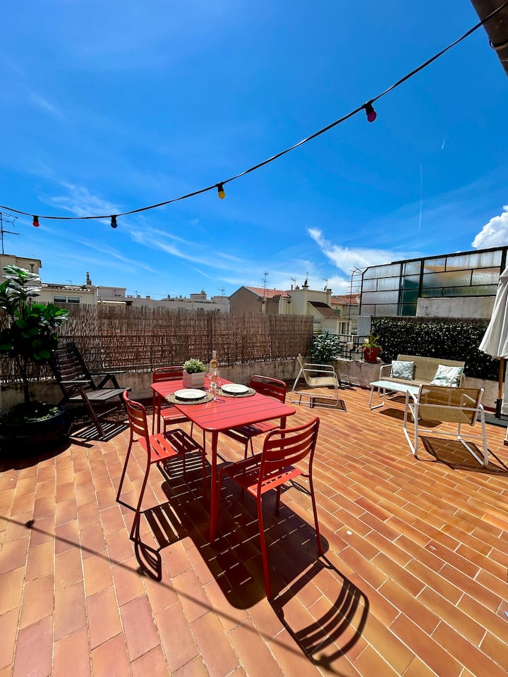 2p Dernier éTage Avec Terrasse Privée - ニース