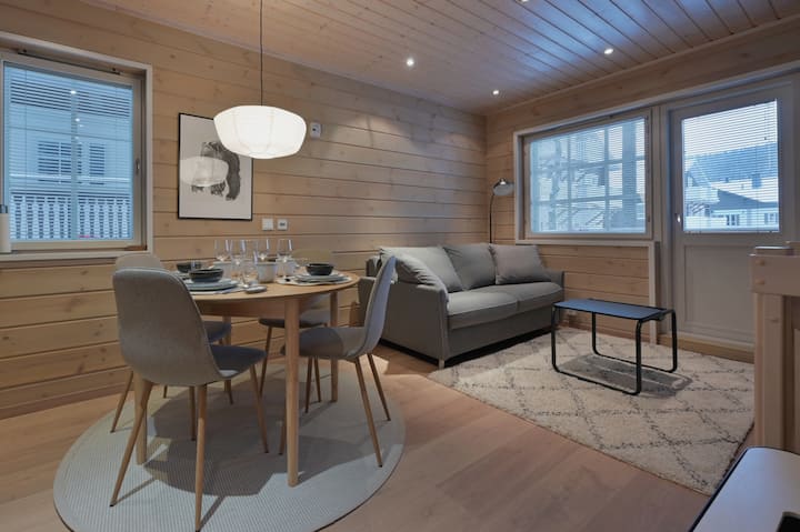 Levi Arctos Next To Glacier Lift And Ski Tracks - Kittilä