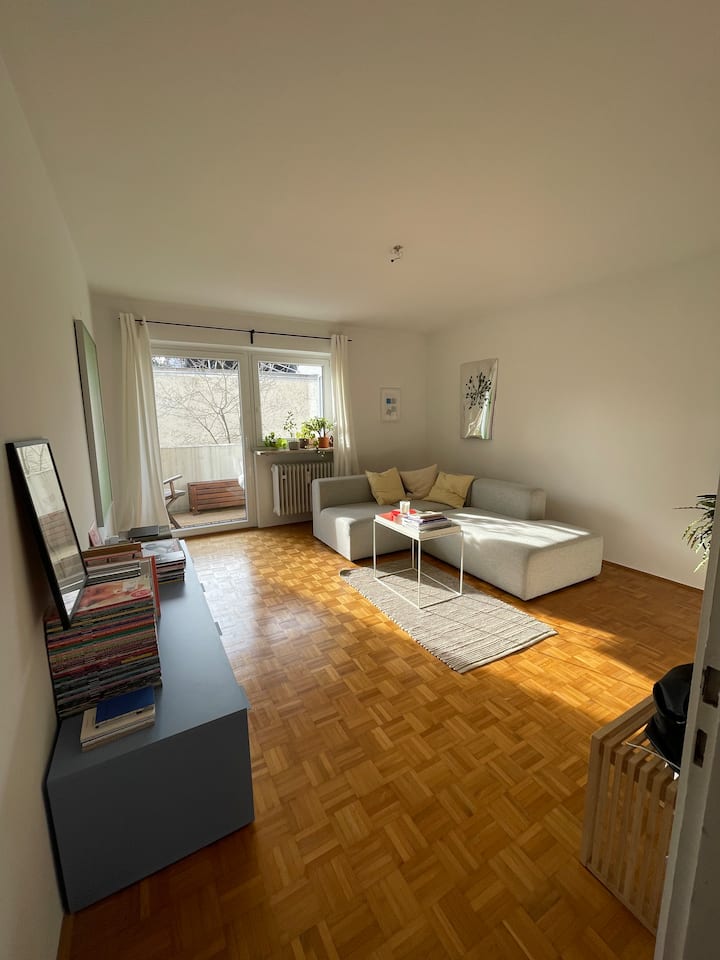 Bright & Stylish Apartment - Munich