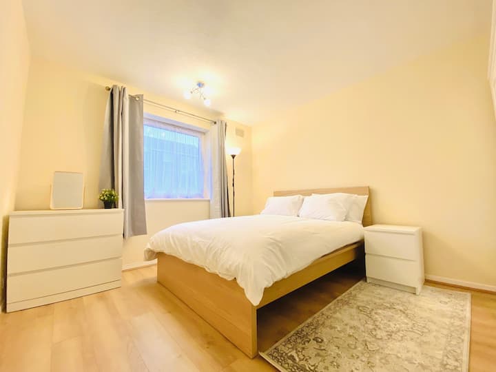 Modern Two Bedroom Apartment Near Wembley Stadium - Harrow