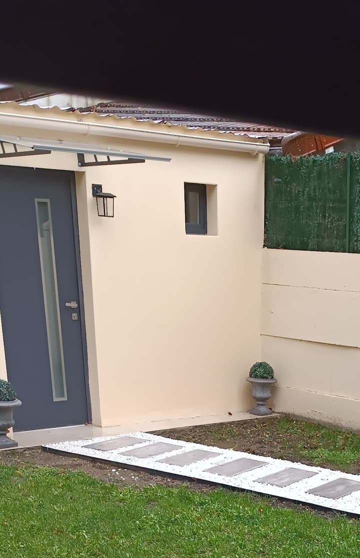 Petite Maison Particulière - Montgeron