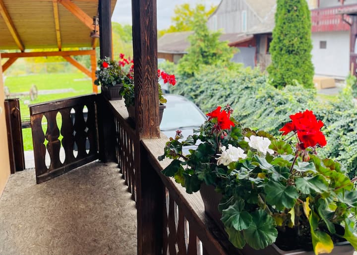 Cosy Cottage House In Sancraiu Village Near River - Huedin
