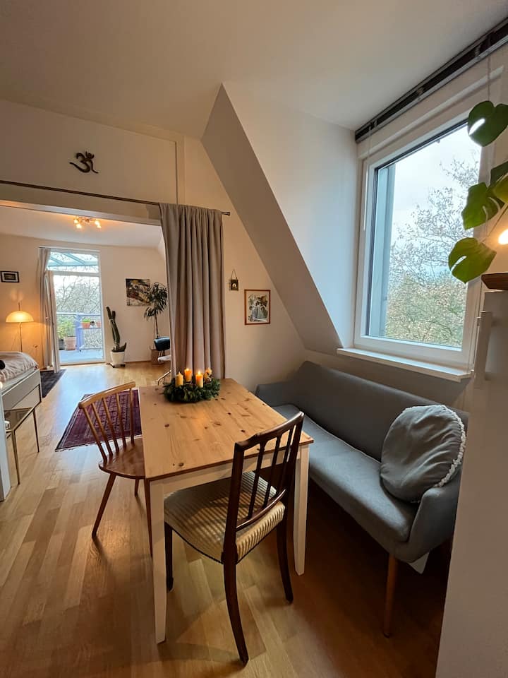 Ruhig/helle Wohnung Mit Zooblick - Köln