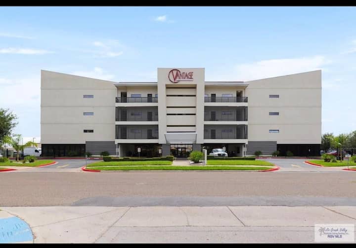 Cómodo Condominio 414 - Mission, TX