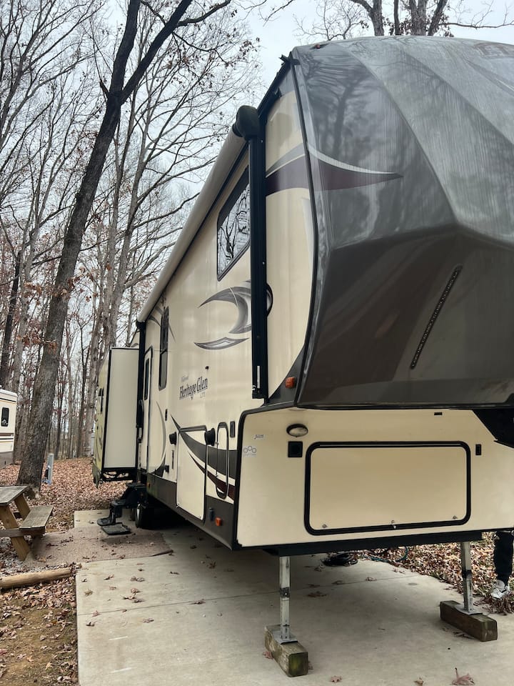 Happy Campers - Lynchburg, TN