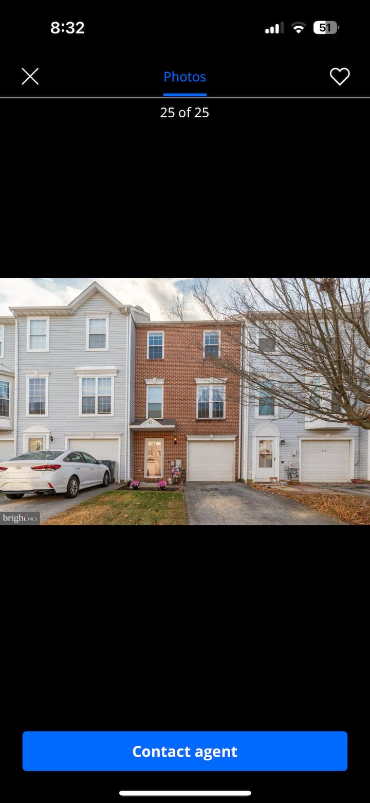 3 Bed / 2.5 Bath Townhome, 2 Car - Newark, DE