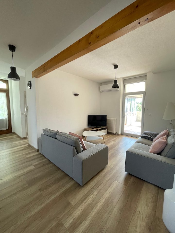 Appartement Spacieux Et Lumineux Dans Un Village. - Serres