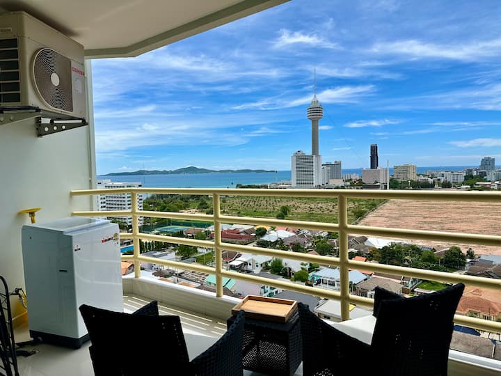 180° Sea View! Beach Access, Tv 55 @ View Talay 5 - Pattaya