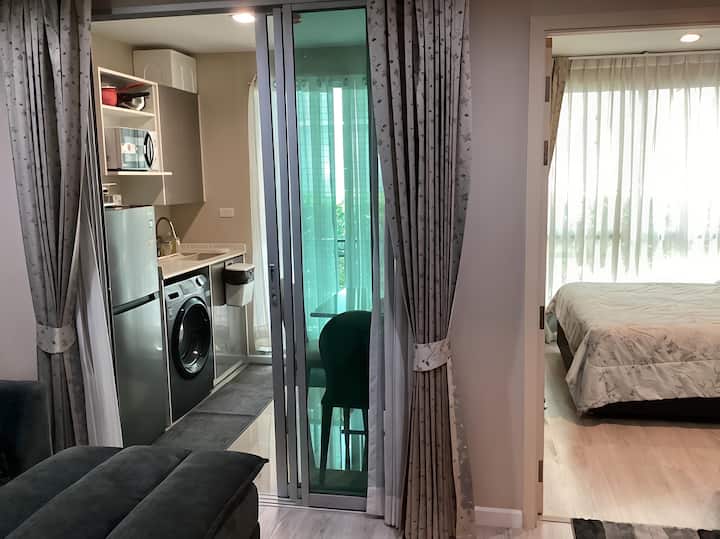 Comfy Apartment•big Pool•gym•wifi•netflix - Bangkok