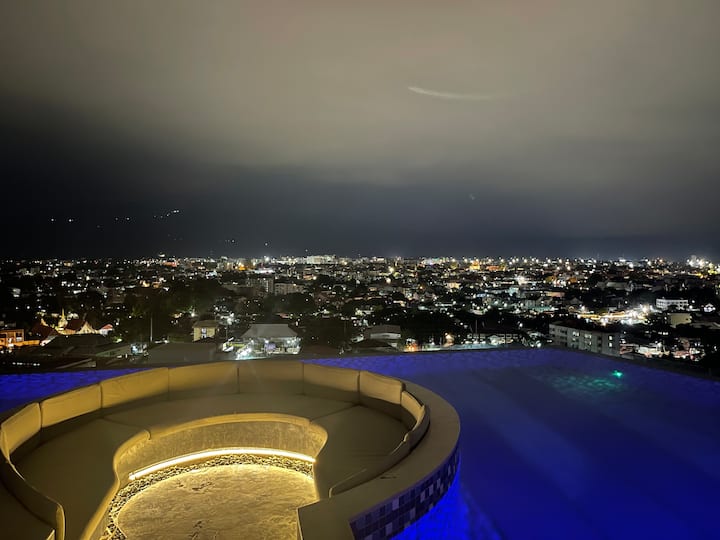 Sky Pool : The Astra Sky River 2 Bedrooms Wi-fi - Csiangmaj