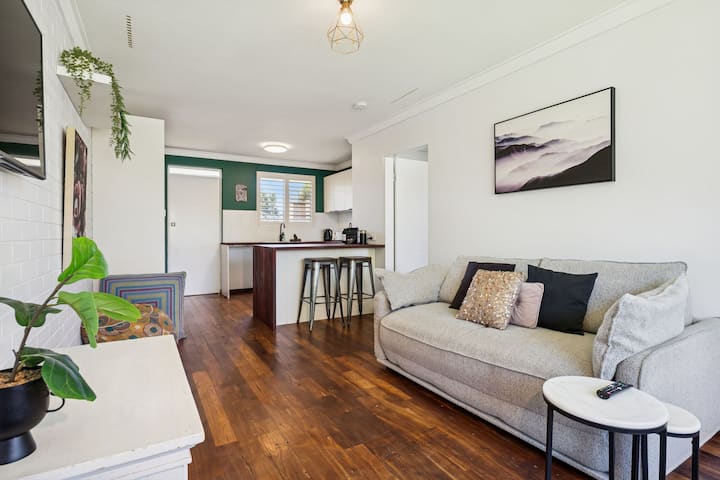 Tides & Timber - Cottesloe