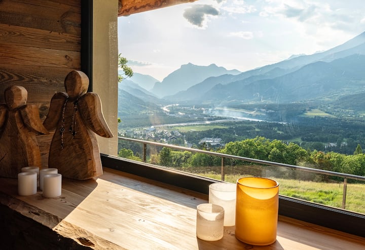 Ferme De Luxe Rénovée. - Barcelonnette